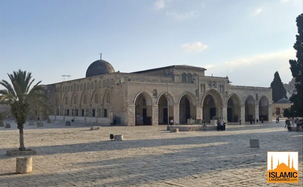 Masjid al-Qibly - IslamicLandmarks.com