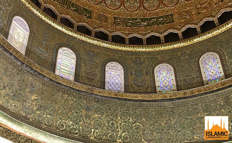 Interior of The Dome of the Rock - IslamicLandmarks.com