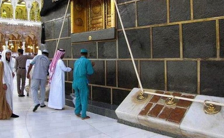 The Shadharawan - IslamicLandmarks.com