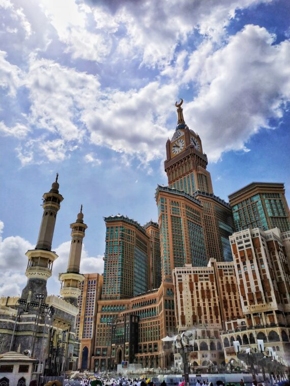10 Fascinating Facts About Mecca | Holiest City in Islam | Islamic ...