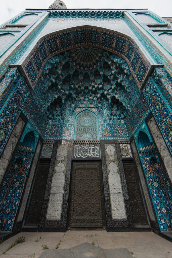 Kul Sharif Mosque | History, Interior, Architecture, Facts and More ...