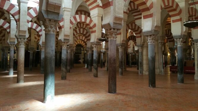 15 Beautiful Islamic Historical Places in Spain Muslims Must Visit ...